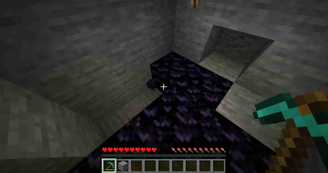 How To Make Obsidian In Minecraft Safely & Easily